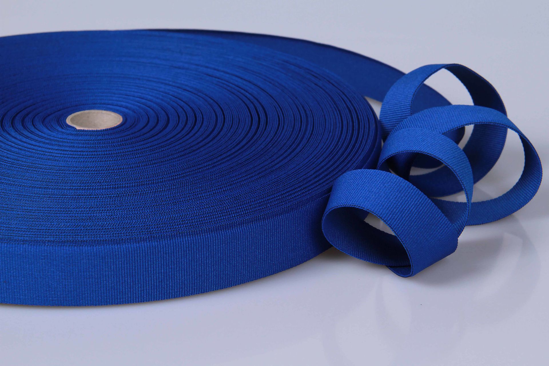 Königsblaues PES-Ripsband in 25mm Breite - 50 Meter Rolle